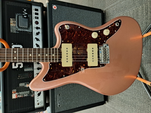 Gear Hunter | Fender American Performer Jazzmaster